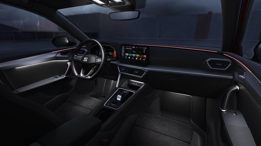 Learn about the advanced Leon headlights| SEAT UK